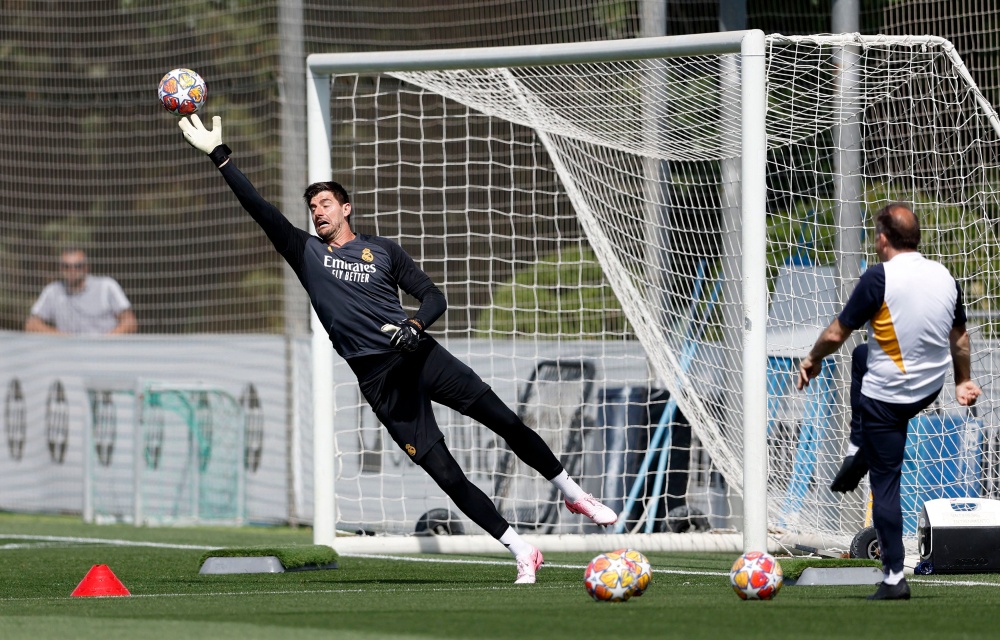 Real Madrid goalkeeper Courtois fit to face Arsenal in Champions League ...