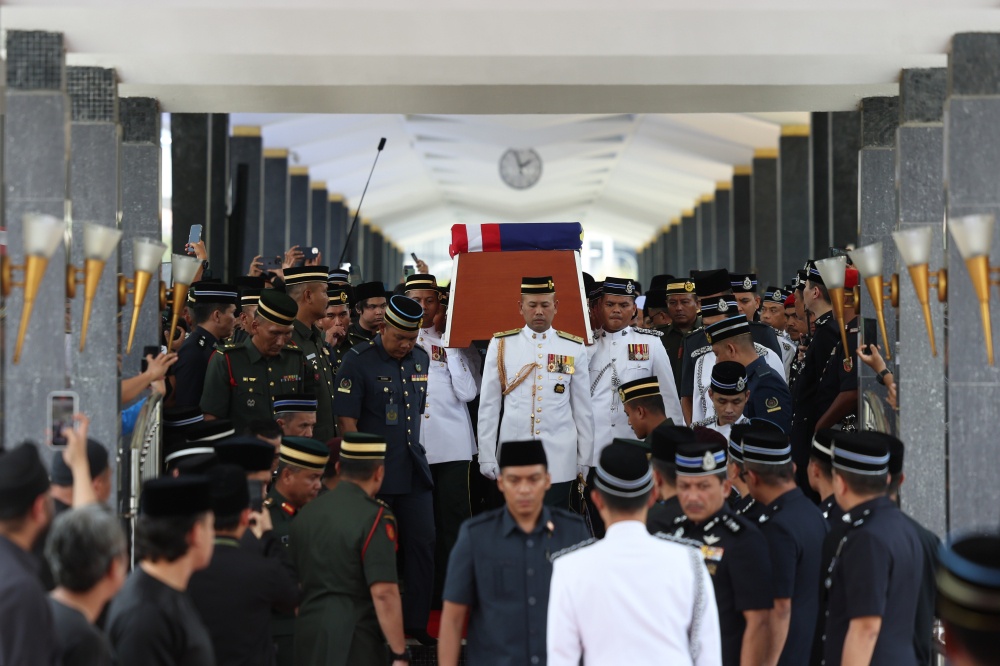 Penang leaders honour Pak Lah’s contributions, call him a unifying figure