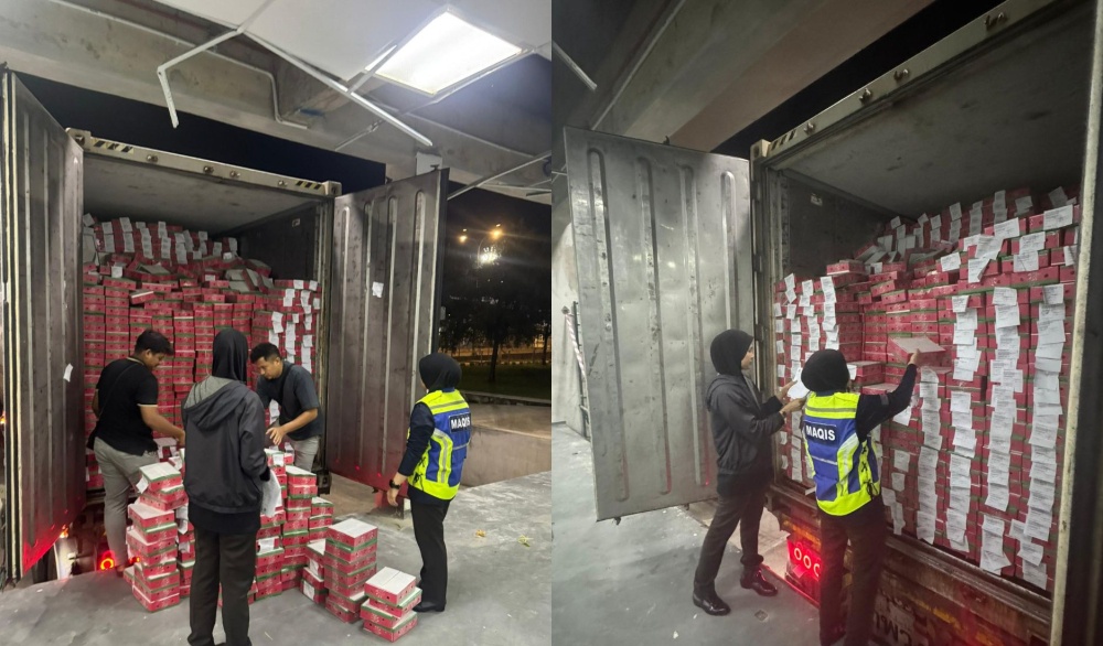 Red-hot seizure: 14,000kg of chillies worth RM42,000 stopped at Bukit ...