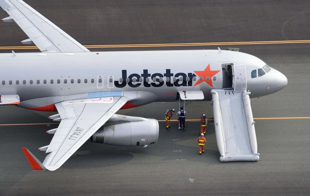 Qantas pulls plug on Singapore-based budget arm Jetstar Asia, at least 500 to lose jobs
