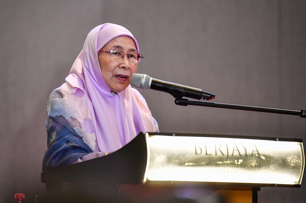 Dr Wan Azizah says women’s empowerment needs more than lip service ...