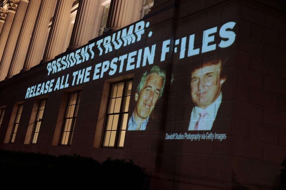 NYT: Epstein was the only guest at Trump’s Mar-a-Lago party with ‘young ...