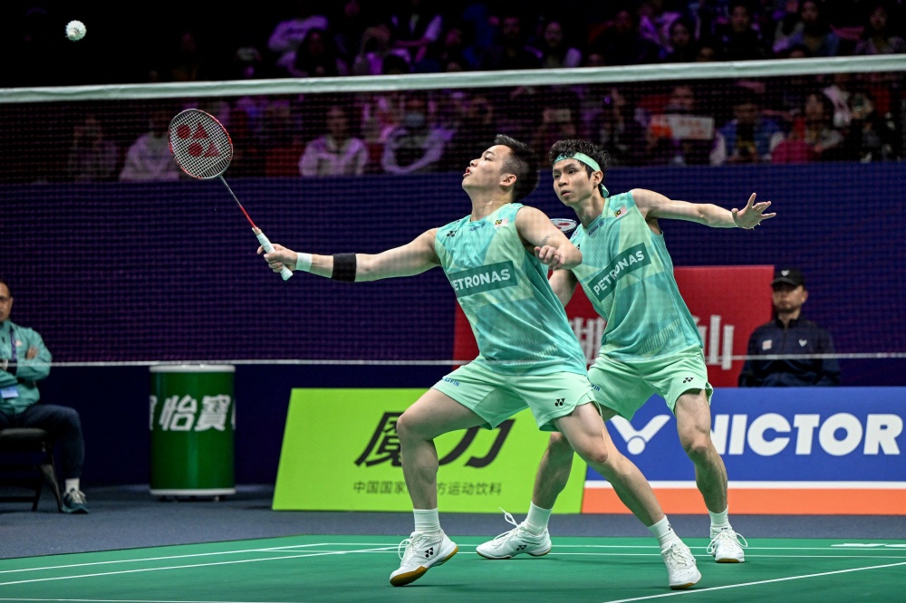 Aaron Chia-Soh Wooi Yik take Malaysia derby at China Open, set up semi with Indian rivals