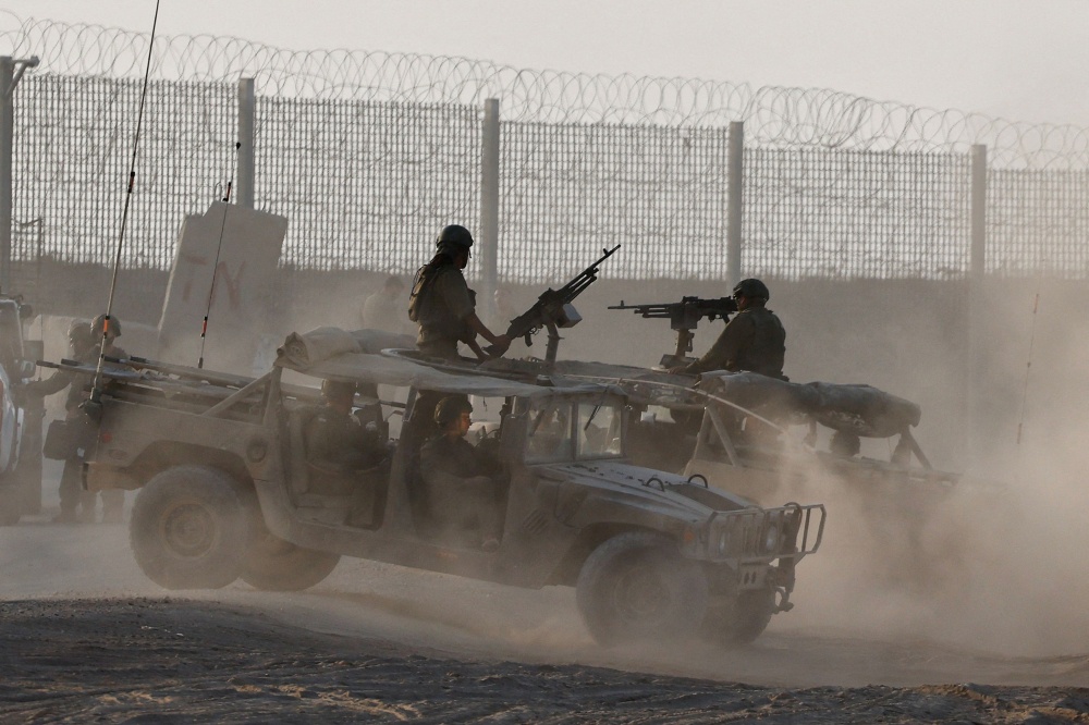 Israeli military prepares to relocate residents to southern Gaza ...