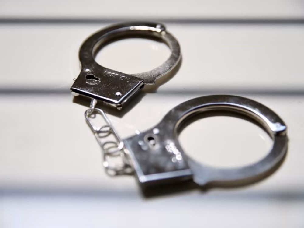 Hong Kong Busts ‘upskirt Voyeur Ring 10 Arrested Over 15 000 Illicit