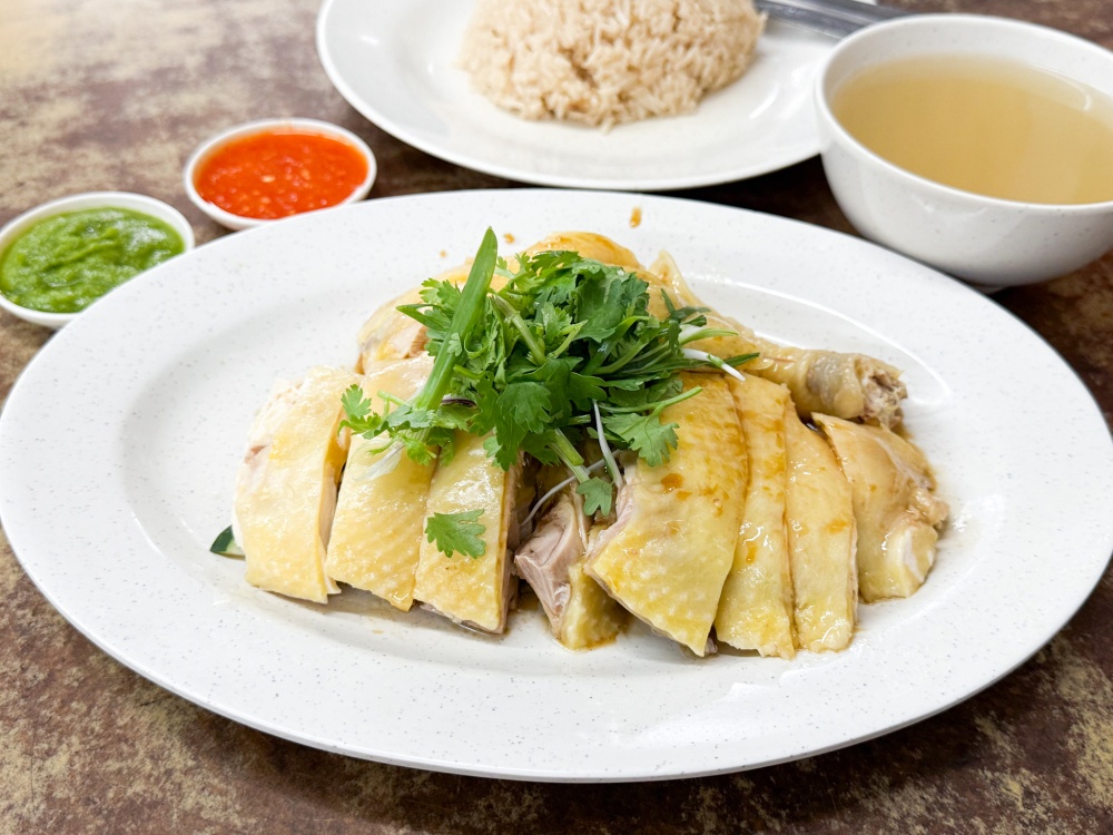 Jalan Alor’s Pin Chen Hainanese Chicken Rice is for those who ...