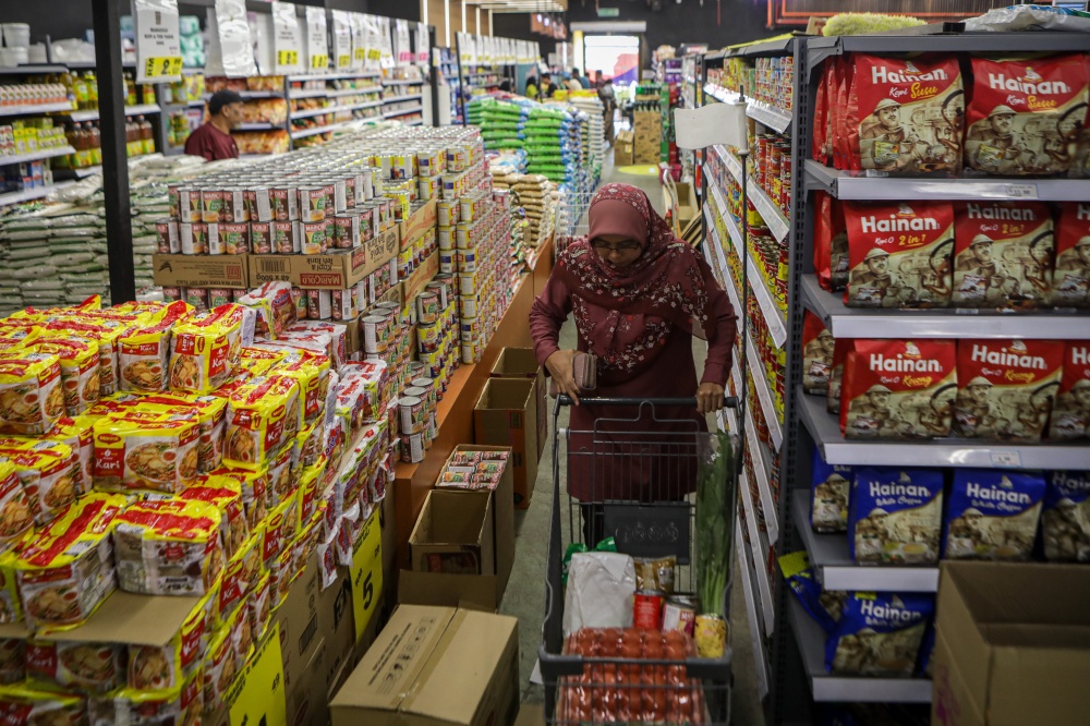 Finance Ministry: Sara aid to boost economy as RM2 billion flows to ...