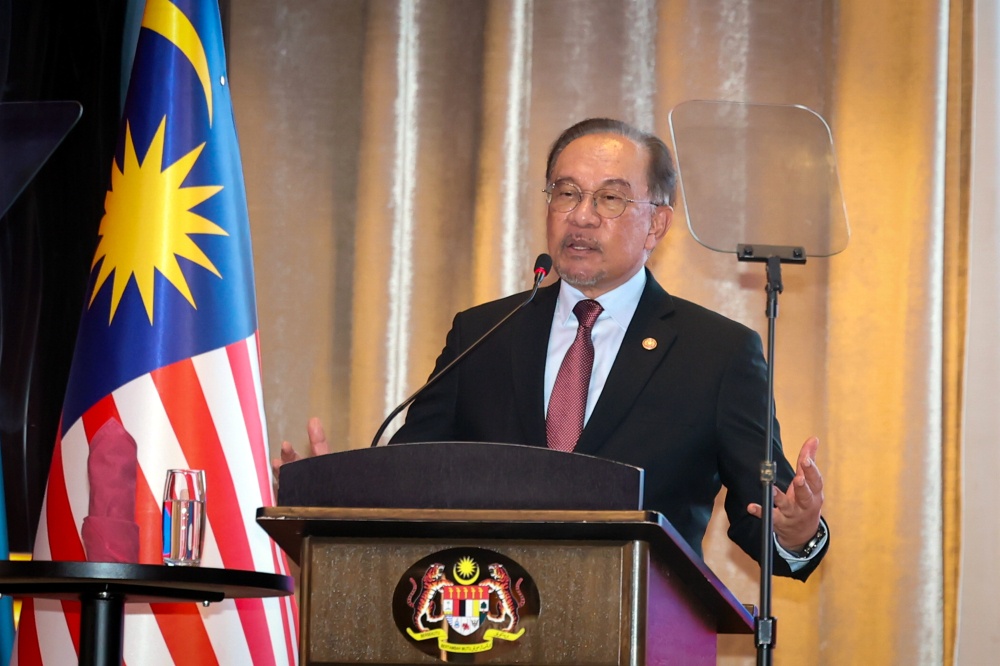 PM Anwar updates Rulers on Trump’s Gaza plan, Budget 2026 as Malaysia ...