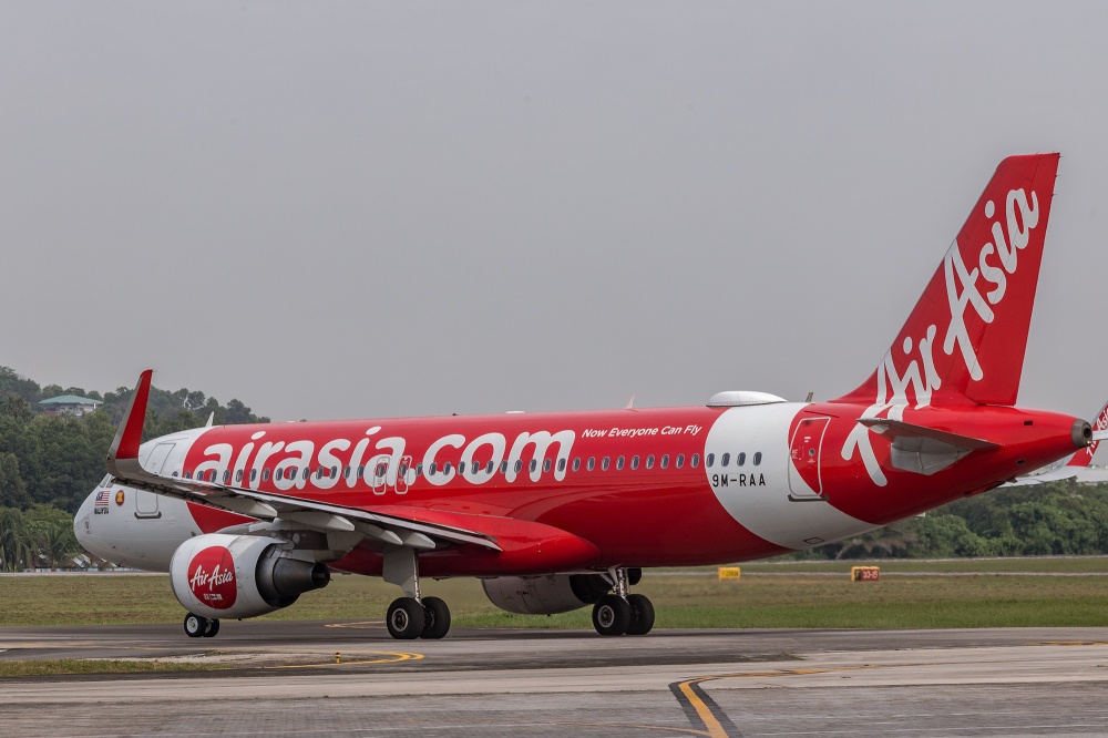 AirAsia X expands fleet with A321neo and A321LR jets to boost medium ...