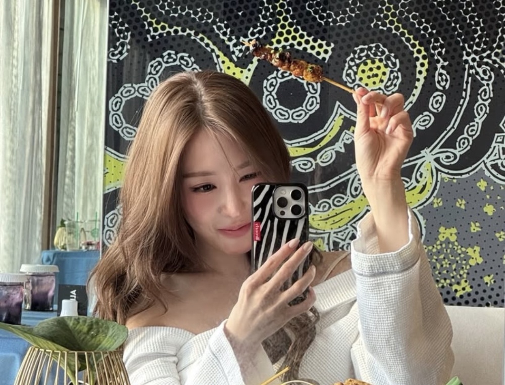 Girls’ Generation Tiffany confirms relationship on IG, no wedding date ...