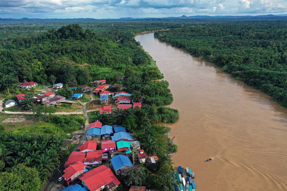 By-election puts Kinabatangan under spotlight as residents call for ...