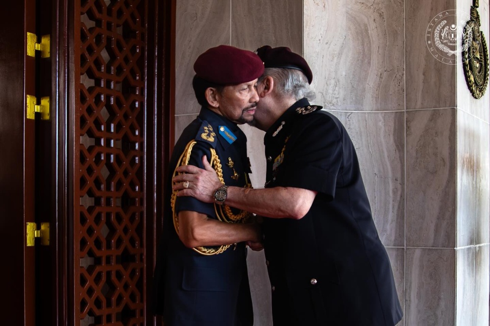 Sultan Ibrahim sends well wishes to Brunei Sultan ahead of knee ...