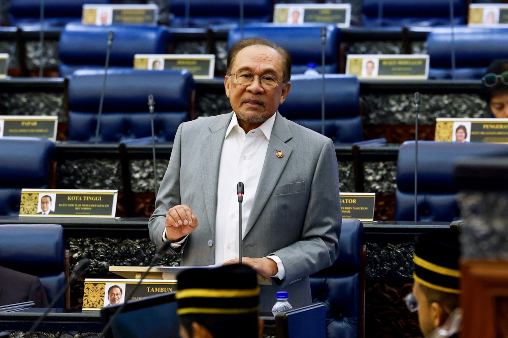 Anwar: Trade value in 2025 reached RM3t, record level thanks to clear ...