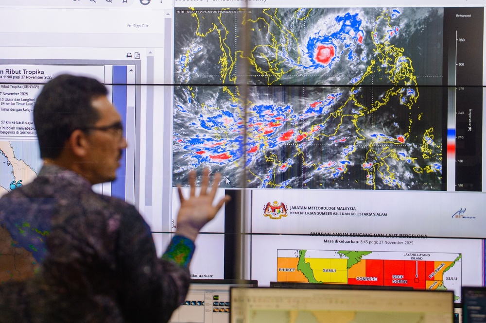 Faster, more accurate forecasts and alerts for rainfall, quake and ...