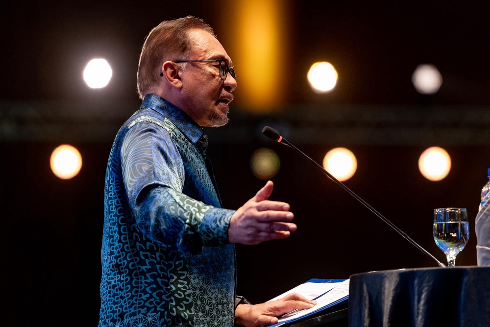 Govt’s vision for sustainable humane economy needs unified efforts: Anwar Govt’s vision for sustainable humane economy needs unified efforts: Anwar