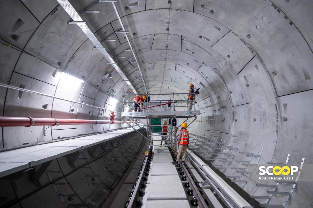Photo of the day: LRT3 underground passage in Shah Alam nears ...