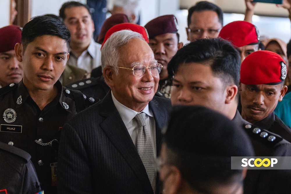 Najib admits having minimal corporate experience before joining politics