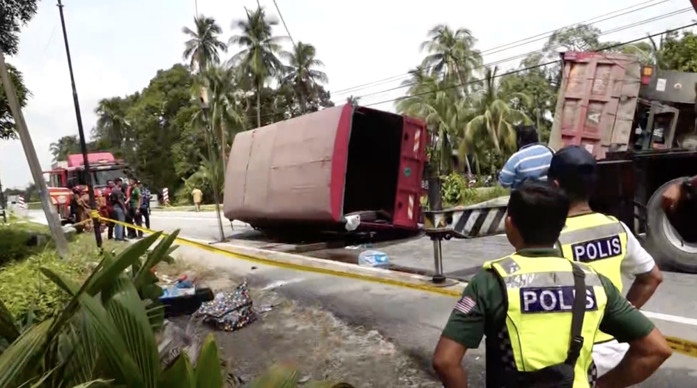 Lorry driver remanded over crash that killed nine FRU officers
