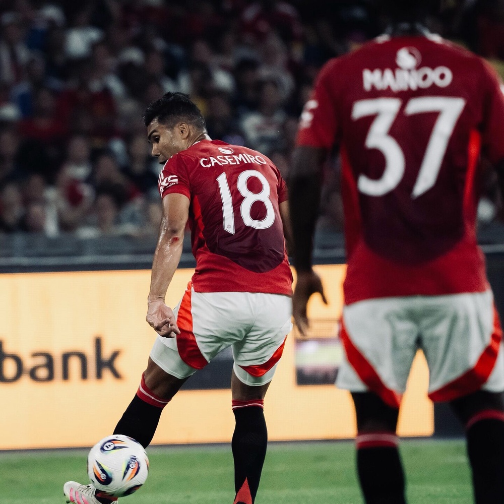 Asean underdogs humiliate Man Utd – 72,000+ fans boo Red Devils off pitch