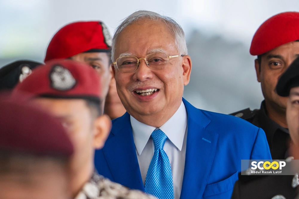 Setback for AG as Najib’s review addendum decree gets green light