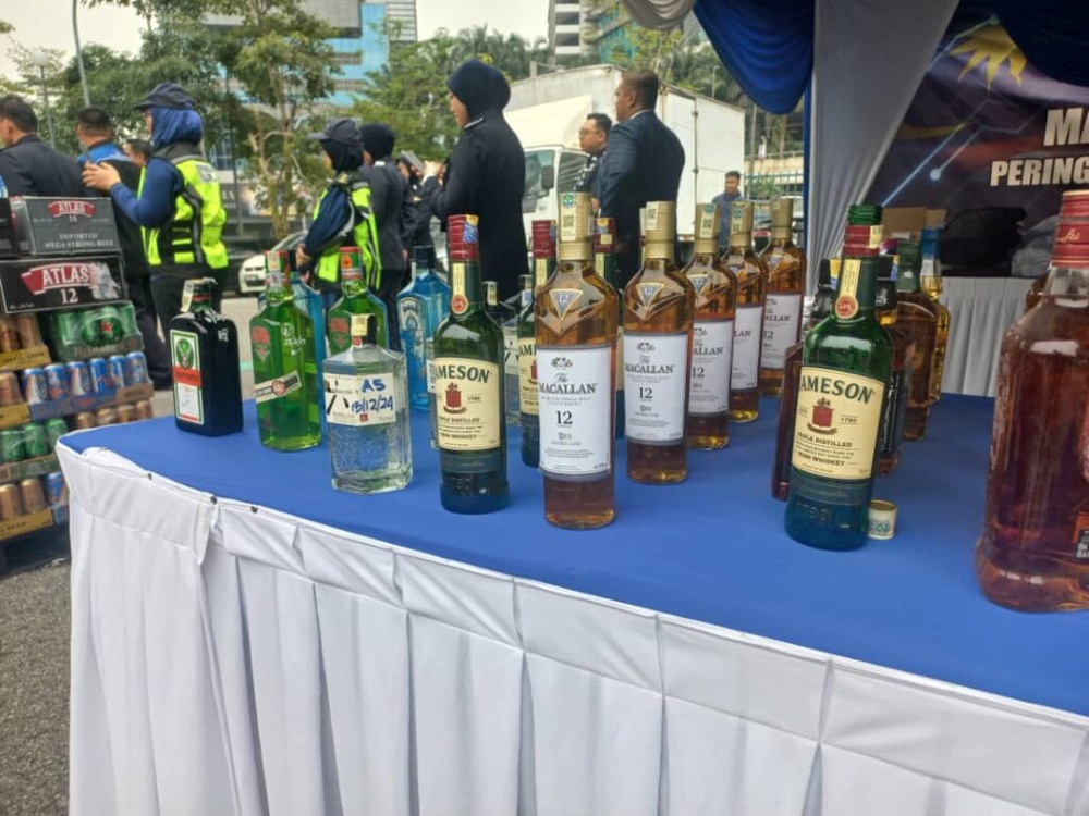 Govt to raise alcohol excise duty by 10% from November 2025, tobacco ...