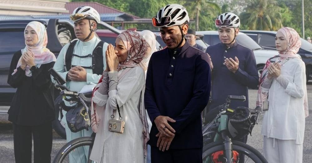 Bermula misi berbasikal Amar Bahrin ke Tanah Suci, Amyra tidak tahan ...
