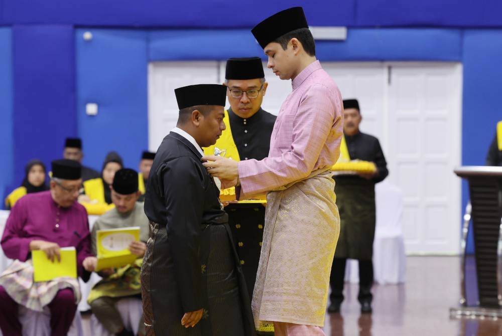 181 terima darjah kebesaran, pingat Pahang 181 terima darjah kebesaran, pingat Pahang