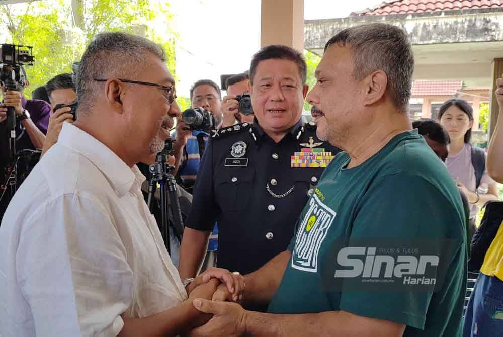 [video] Keluarga Tenang Selepas Dsp Mohd Nazri Dihadap Ke Muka Pengadilan