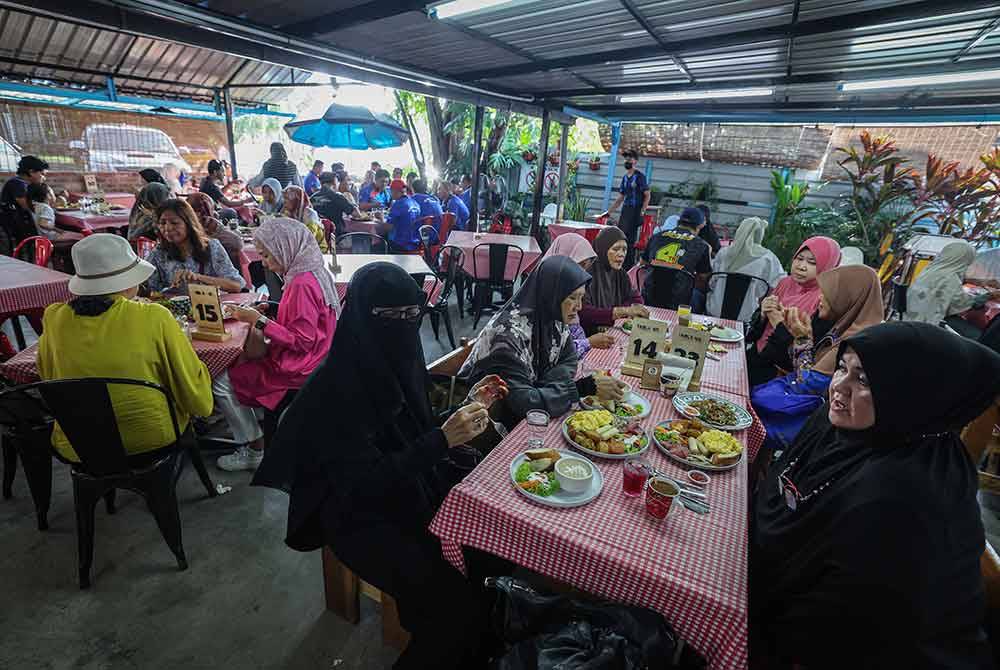 Cafe Salim tawar menu sarapan 'kayangan' harga mampu milik