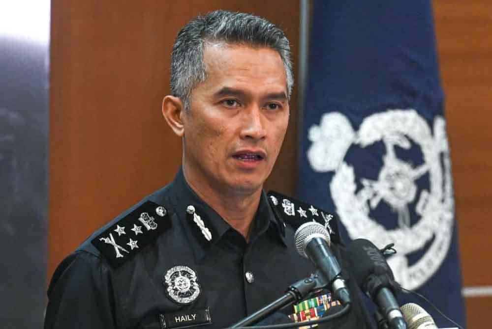 Polis rakam keterangan Che'gubard, Muhammad Zahid