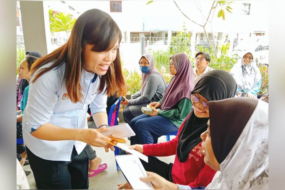 Tidak masuk akal MCA bertanding PRK Kuala Kubu Baharu - Nie Ching Tidak masuk akal MCA bertanding PRK Kuala Kubu Baharu - Nie Ching