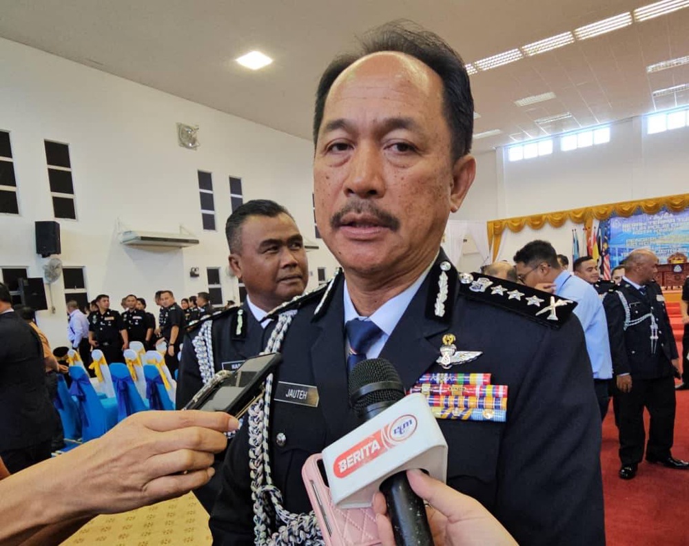 Anak KPD maut tertembak: Polis tunggu laporan forensik telefon bimbit