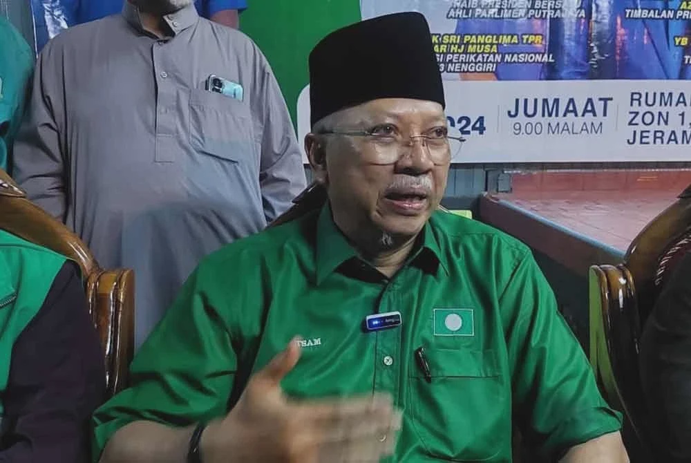 Calon UMNO sudah ada 18,000 undi - Annuar sindir unjuran MB Perak