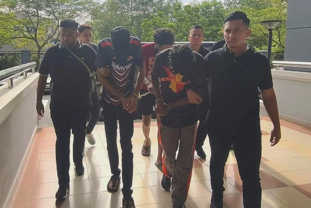 Lima sekeluarga didakwa culik remaja perempuan, tuntut tebusan RM2 juta