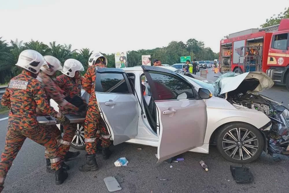Dua wanita maut, tiga cedera nahas lori dan kereta