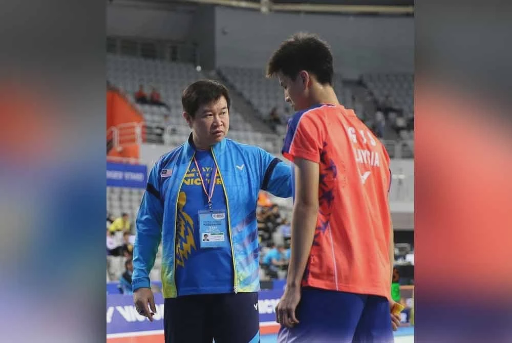 Soon Kit mula bekerja di England