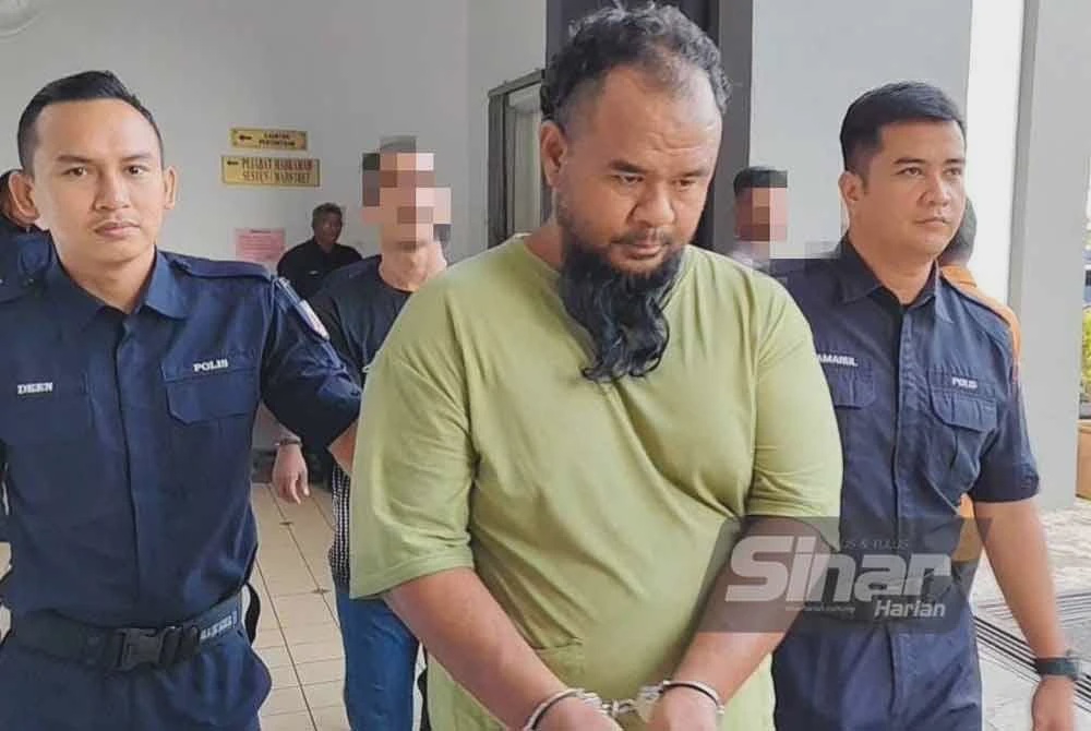 Penggali kubur didakwa amang seksual kanak-kanak lelaki dalam tandas