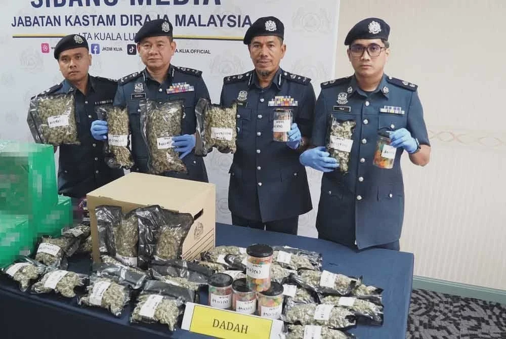 Cuba seludup bunga ganja guna bungkusan teh, makanan ringan