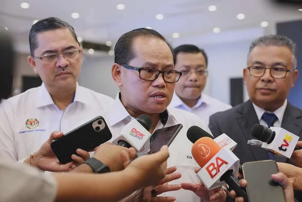 KPM arah pengarah pendidikan, pegawai PPD buat lawatan mengejut ke ...