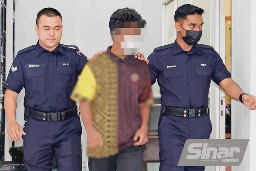 [VIDEO] Pelajar tumbuk cikgu tukar pengakuan tidak bersalah, mohon masa berfikir