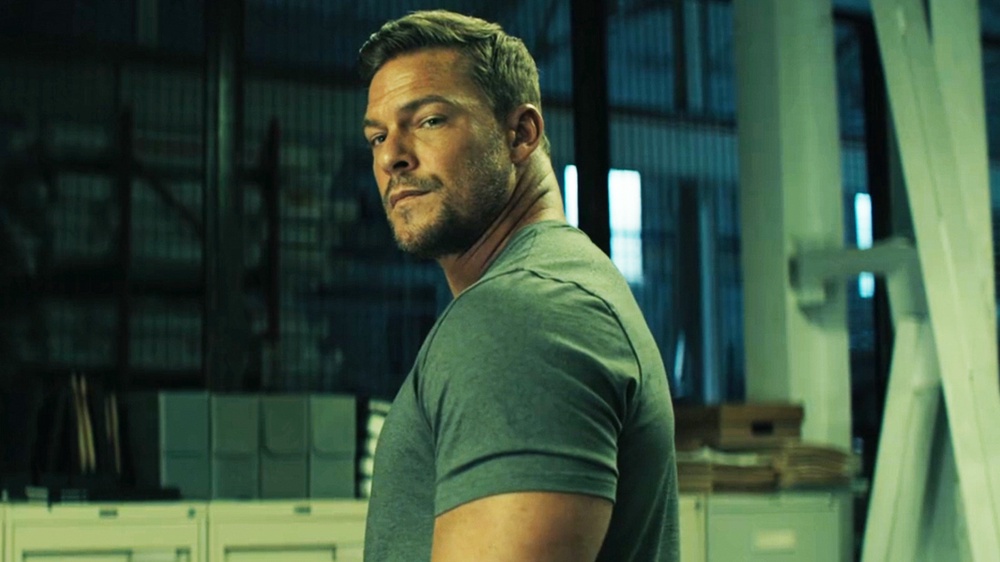 Alan Ritchson Almost Made The Reacher Stunt Coordinator Quit (For A Good Reason)