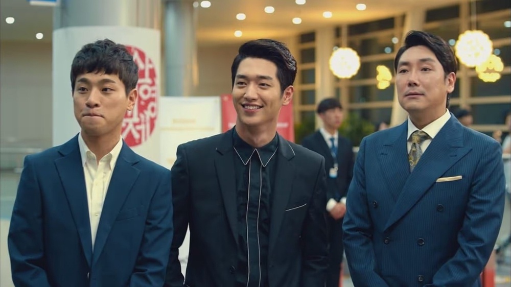 Did You Know There's A K-Drama Remake Of HBO's Entourage?