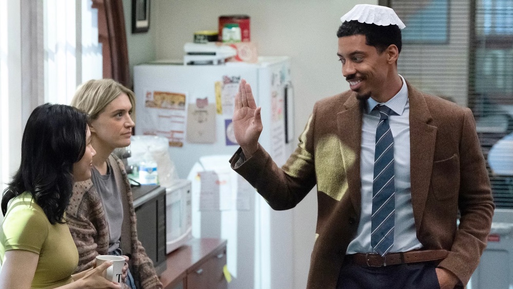 The Paper Cast Had A Surprising Amount Of Creative Control Over Their ...