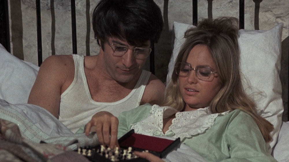 This Controversial Dustin Hoffman Movie Is Now Impossible To Watch ...