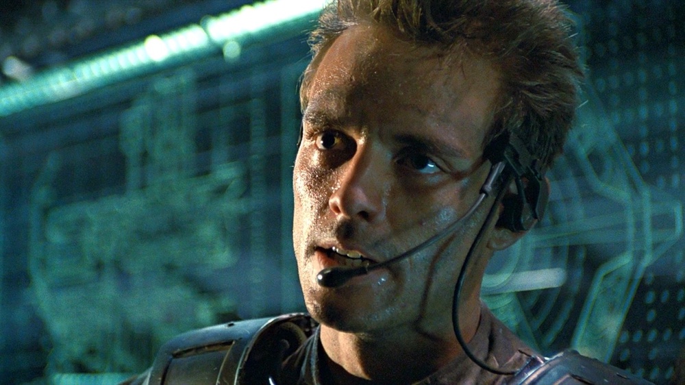 Why The Original Actor Who Played Hicks In James Cameron's Aliens Was ...
