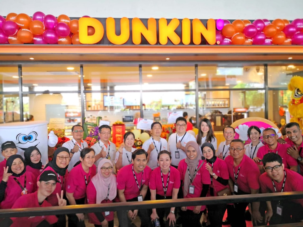 Dunkin’ opens 100th and largest outlet at KKIA