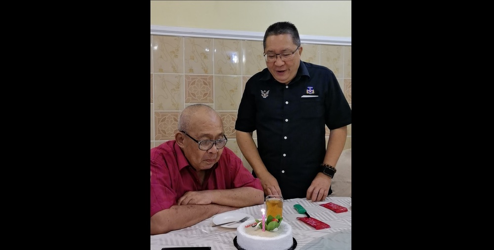 Group holds dinner to celebrate Song Swee Guan’s 82nd birthday