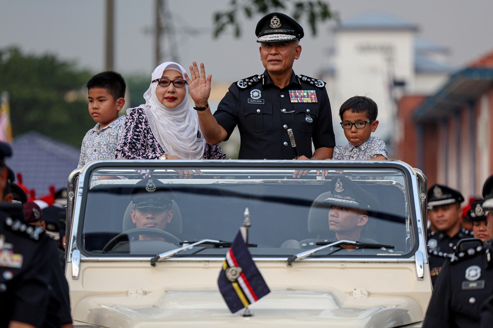After 37 years, Acryl Sani bids farewell to police force