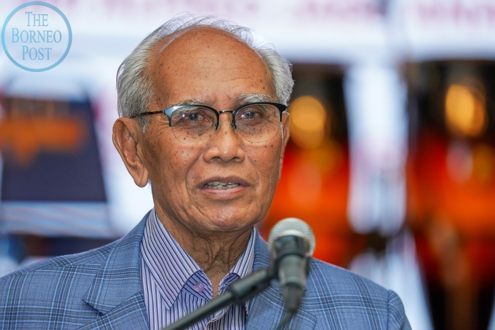 Explore sape manufacturing opportunities, Jabu tells young Sarawakians