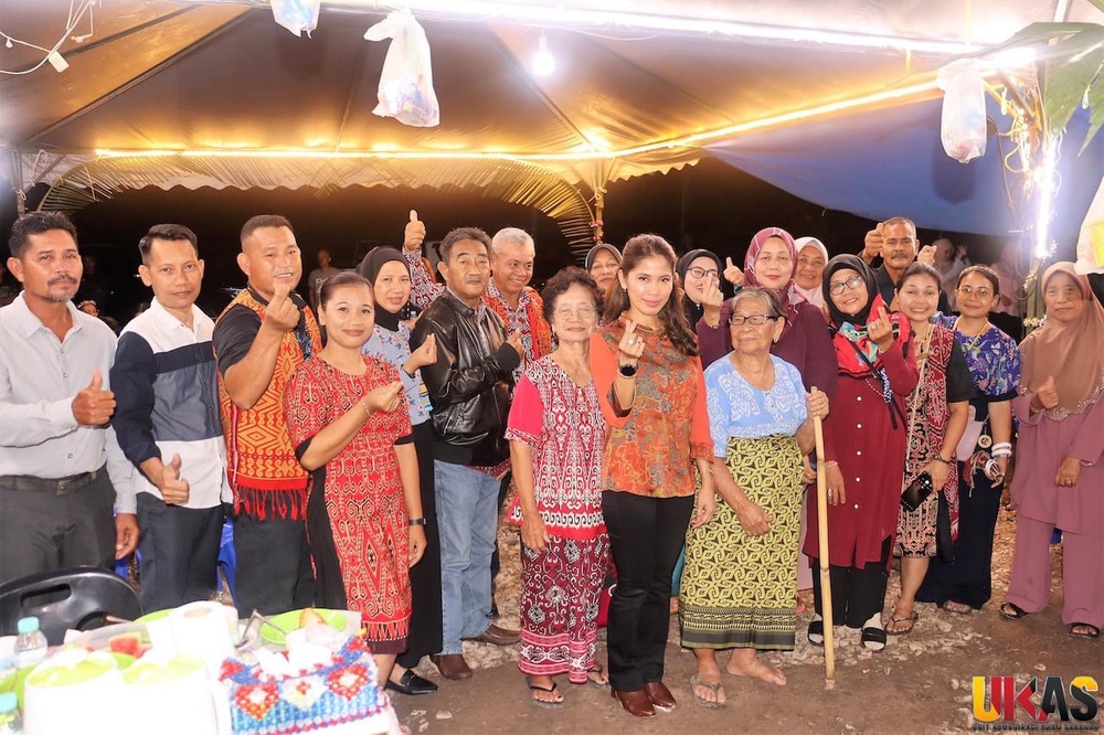 MP: Festive open house, visiting highlight spirit of unity among ...